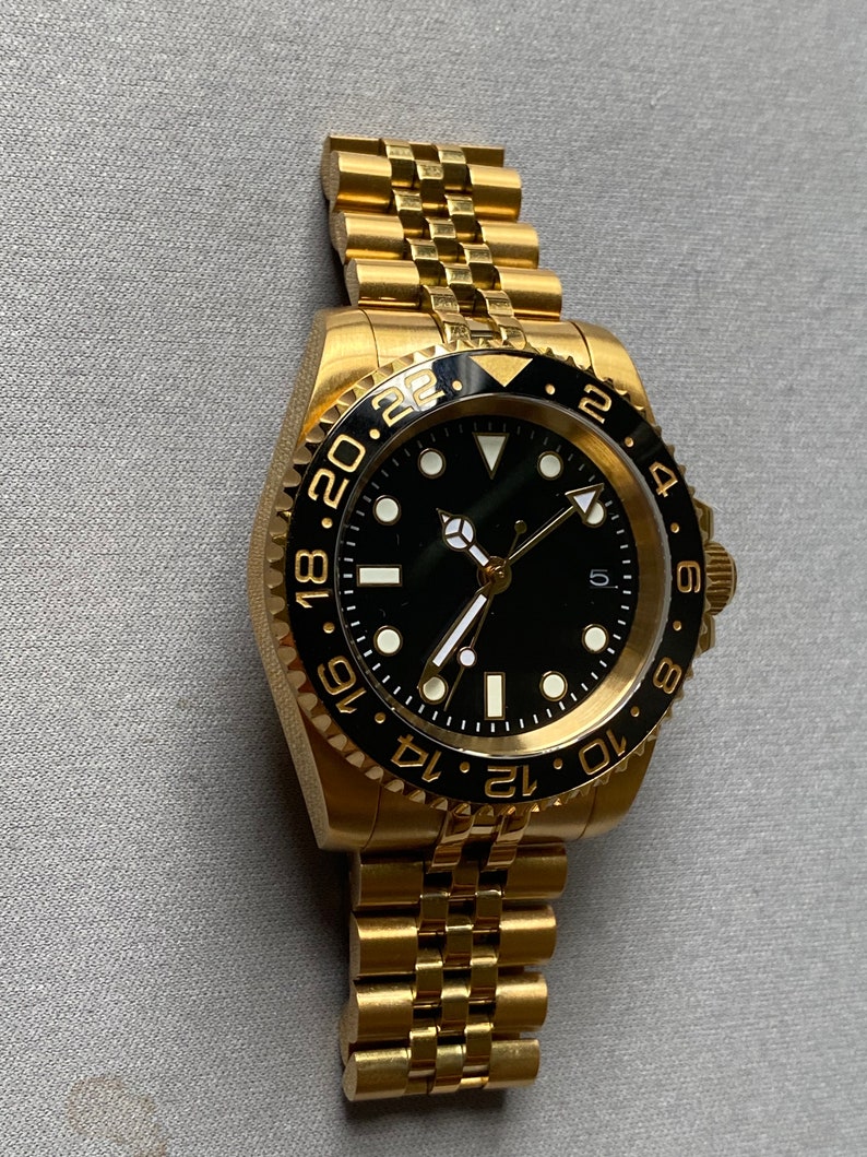 Gold GMT Automatic Divemaster Watch: Nh34a, Ceramic Bezel, Jubilee ...