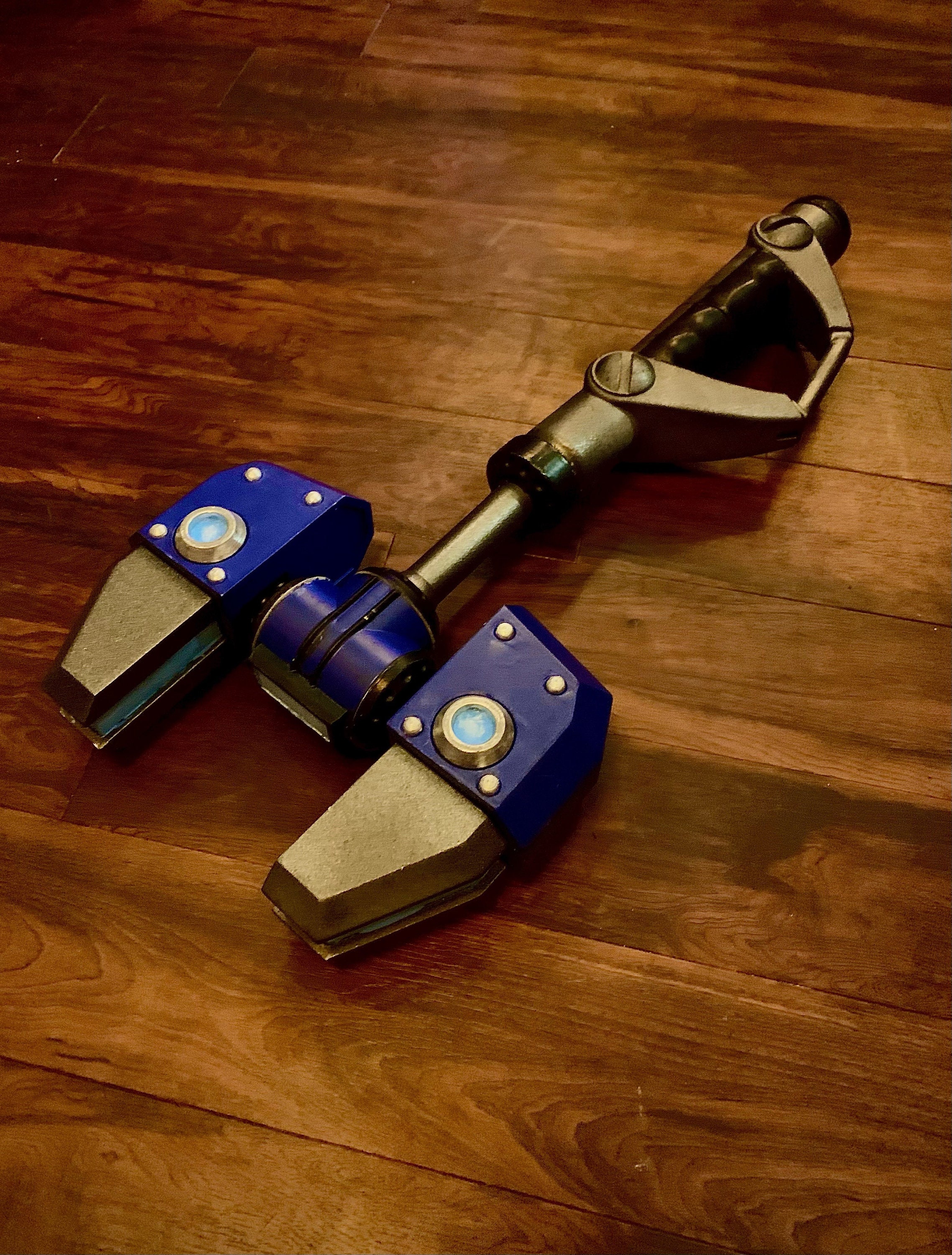 Omniwrench From Ratchet and Clank: Rift Apart - Etsy