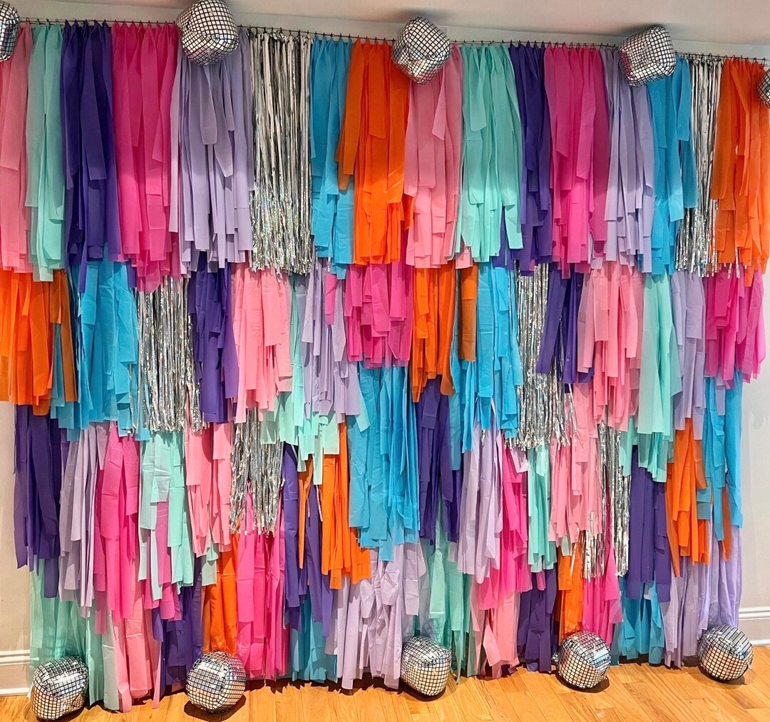 Daisy Disco Fringe Backdrop: Bachelorette Party Photo Booth Decor - Etsy
