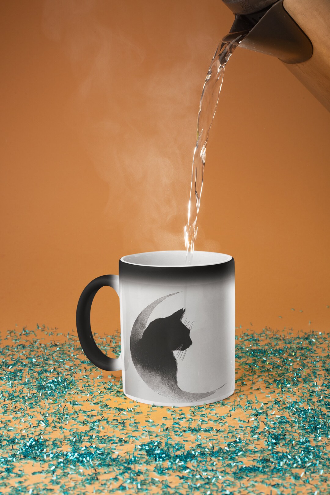 Magic Mug - Surprise Graphics Revealed When Hot Liquid is Poured, Cat ...