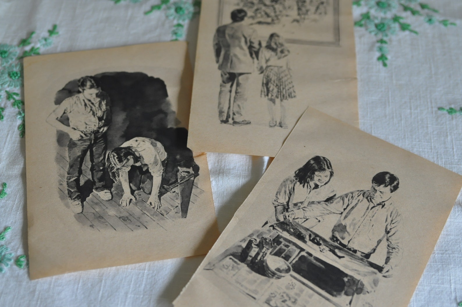 7 Pgs Full Page B&W Illustrations From 1983 'the Horse in the Attic' by ...