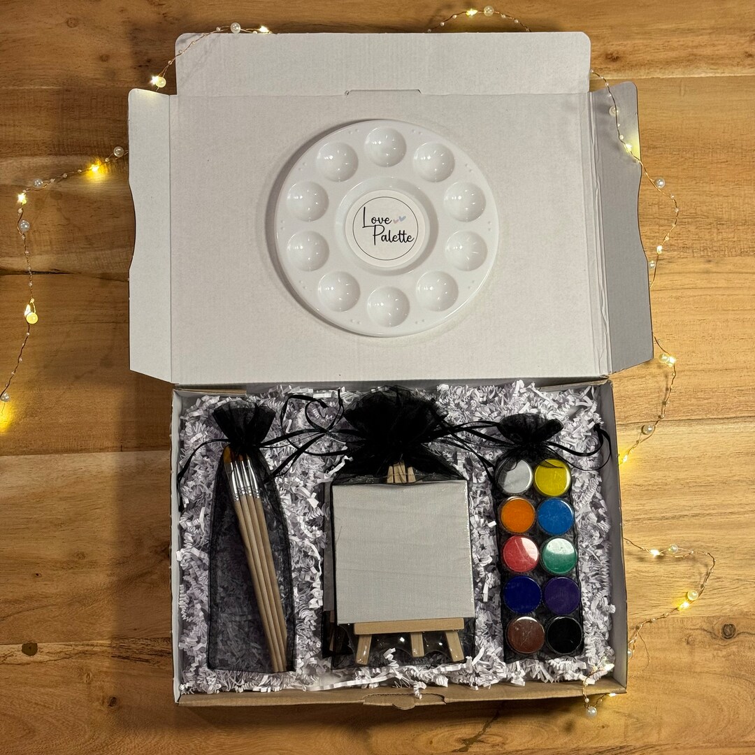 Lovepalette Painting Set With 2x Canvas, 4x Brushes, 10x Acrylic Paints ...