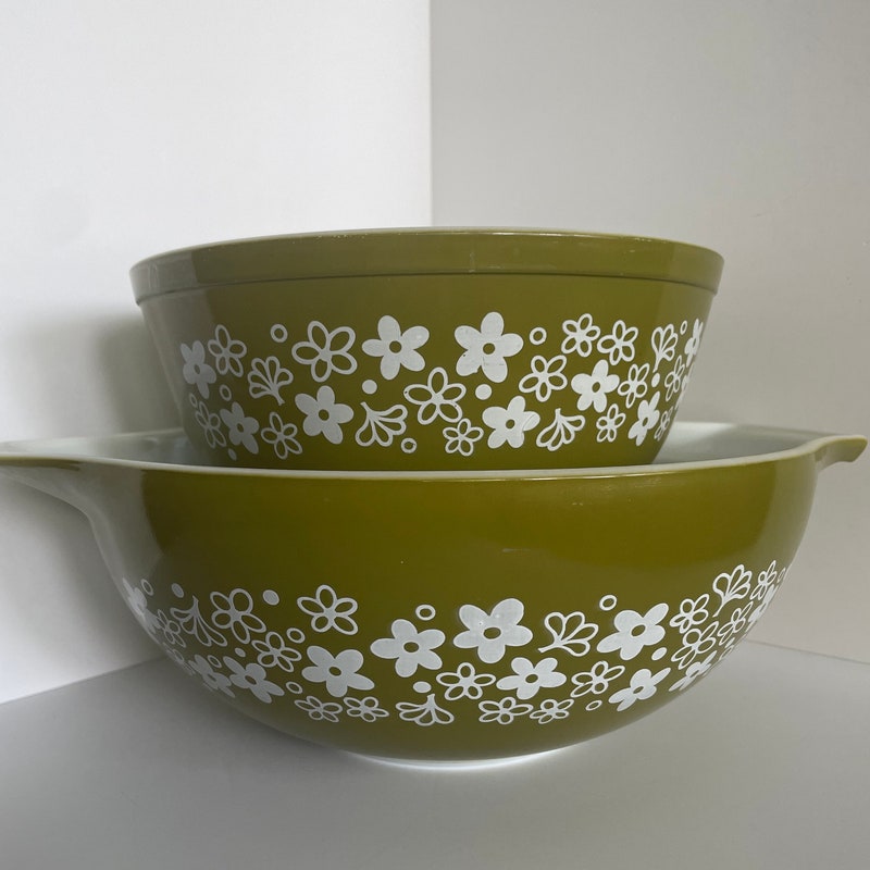 Pyrex Crazy Daisy - Etsy