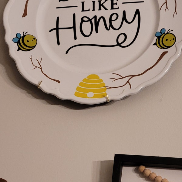 Ceramic Bee Plate - Etsy