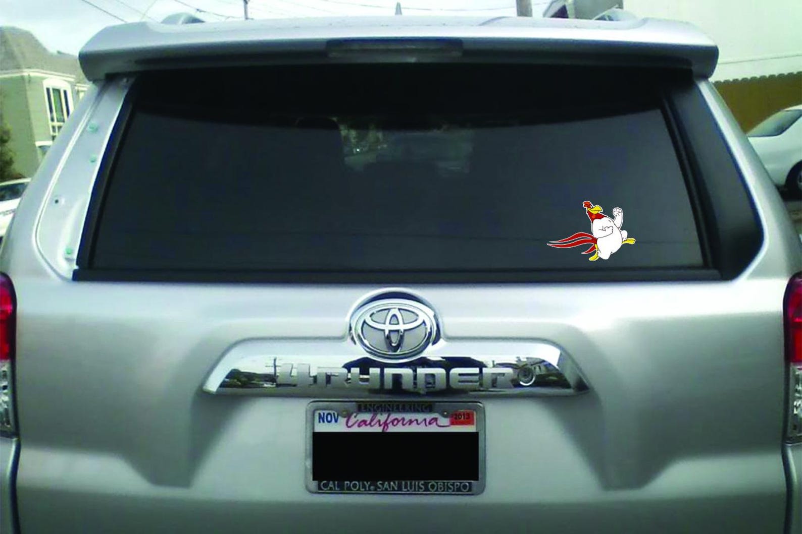 Foghorn Leghorn Running Vinyl Decal / Sticker 10 Sizes!! Free Shipping ...