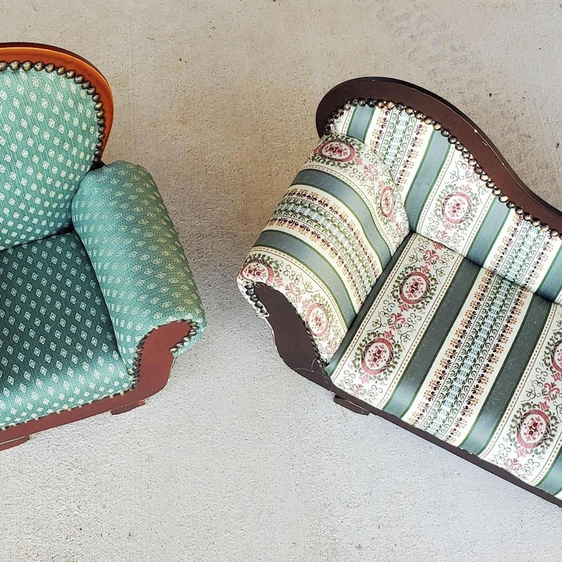 Fainting Chairs - Etsy
