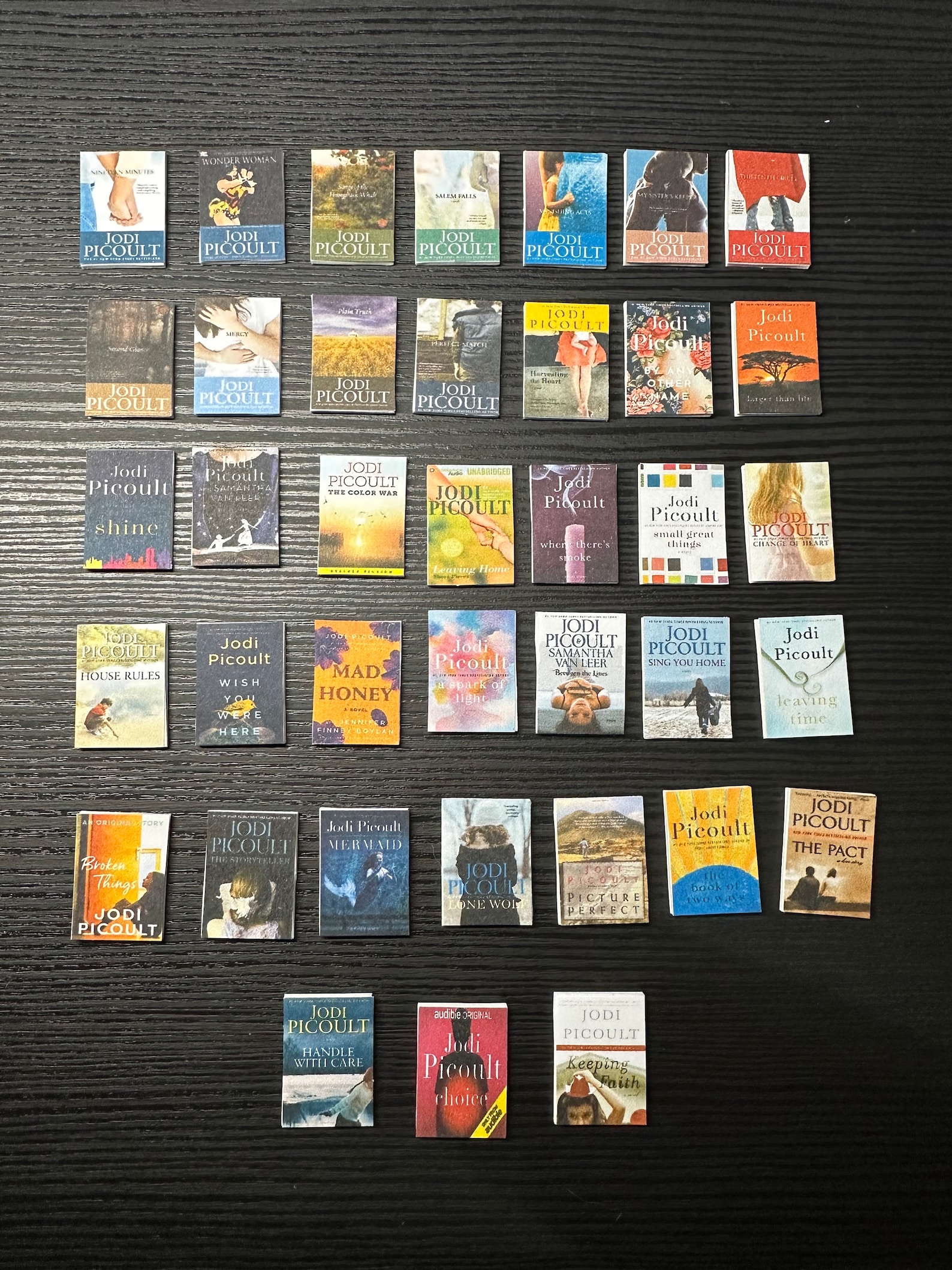 Jodi Picoult Mini Books Collection, Mini Bookshelf, Mini Book Ornament ...