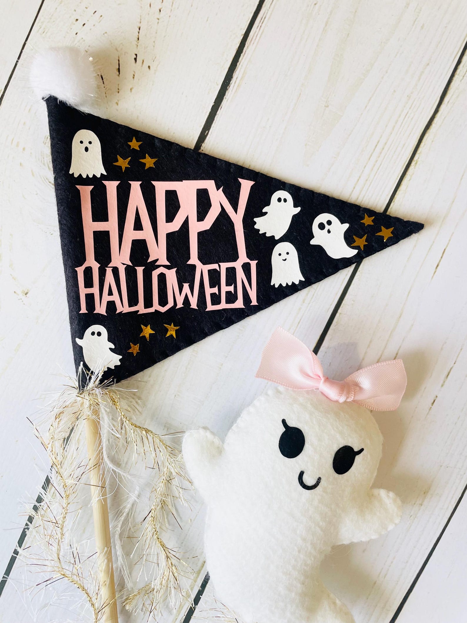 Felt Ghost & Halloween Pennant Set, Felt Ghost and Halloween Pennant ...