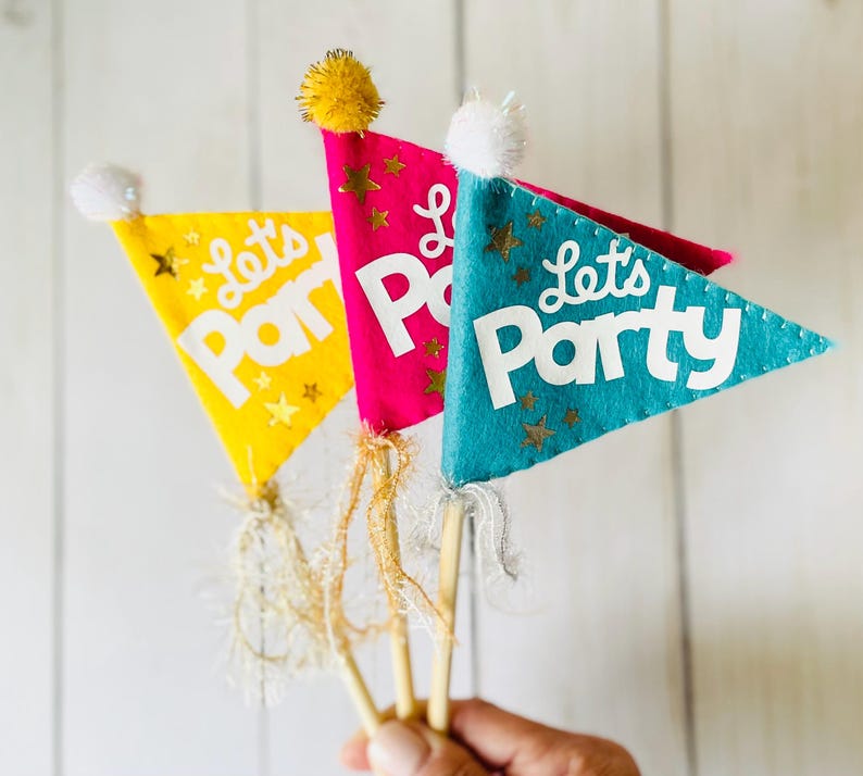 Mini Felt Pennant Flag, Small Party Decorations, Mini Birthday, Gift ...
