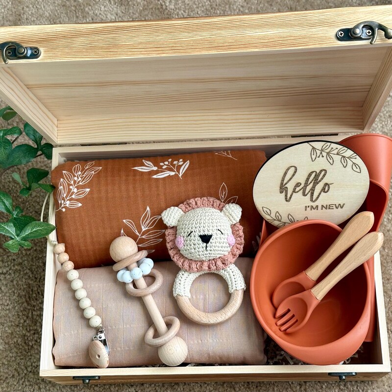 Baby Gift Set - 60+ Gift Ideas for 2025