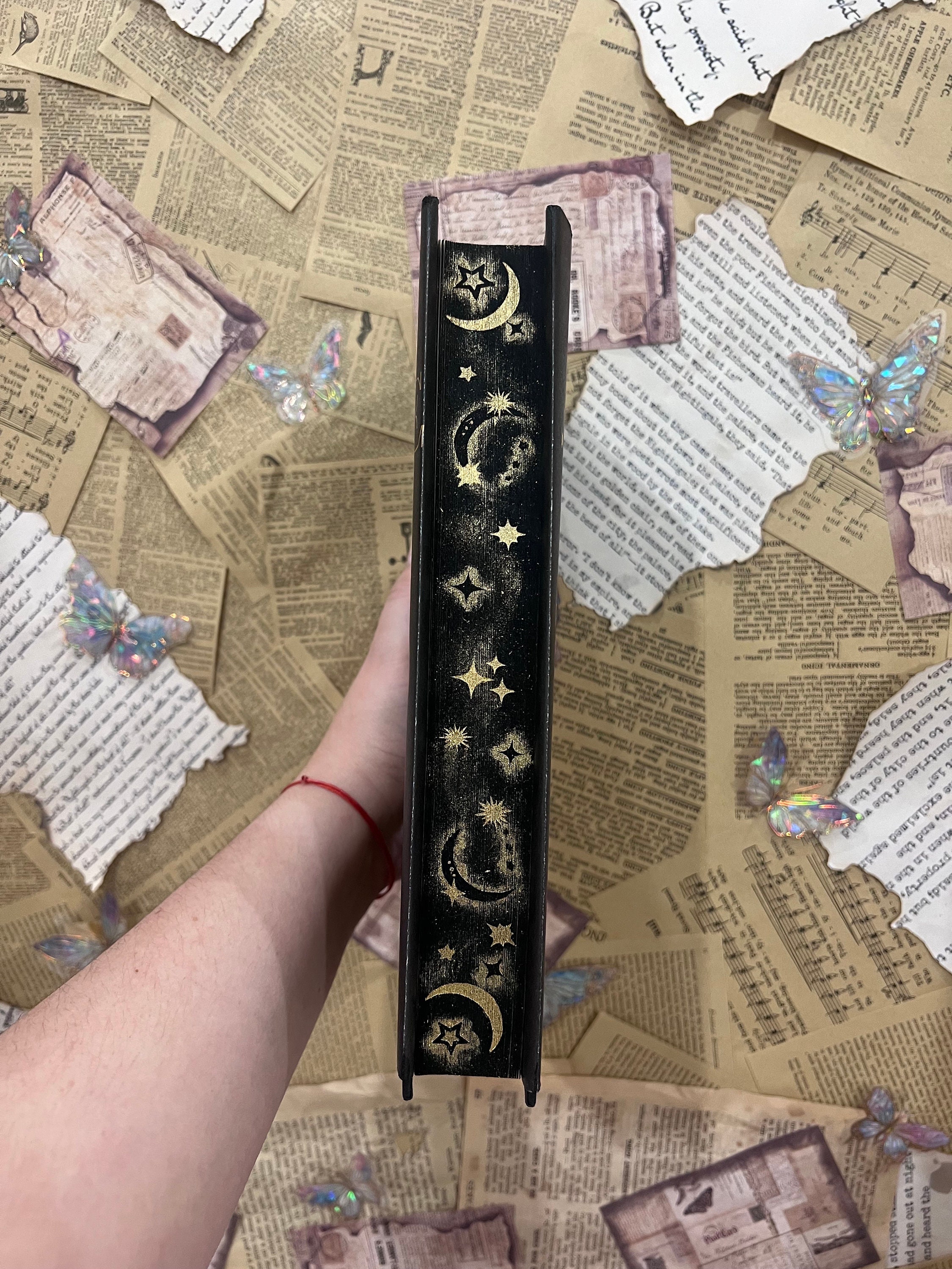 V.E. Schwab the Invisible Life of Addie Larue: Hand Painted Book Edge ...