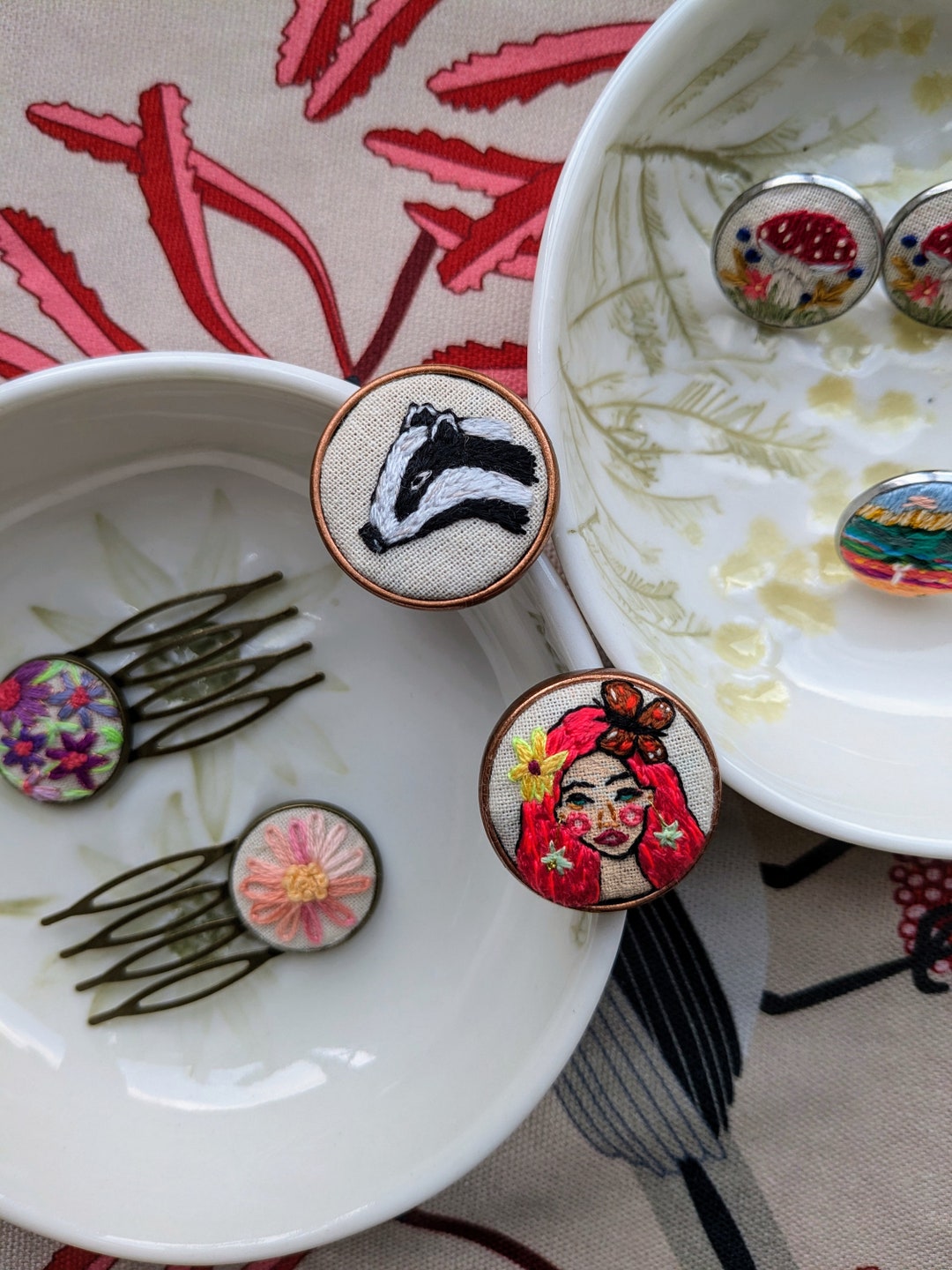 Embroidered Rings Badger and Wanderer Statement Ring of UK Animal and ...