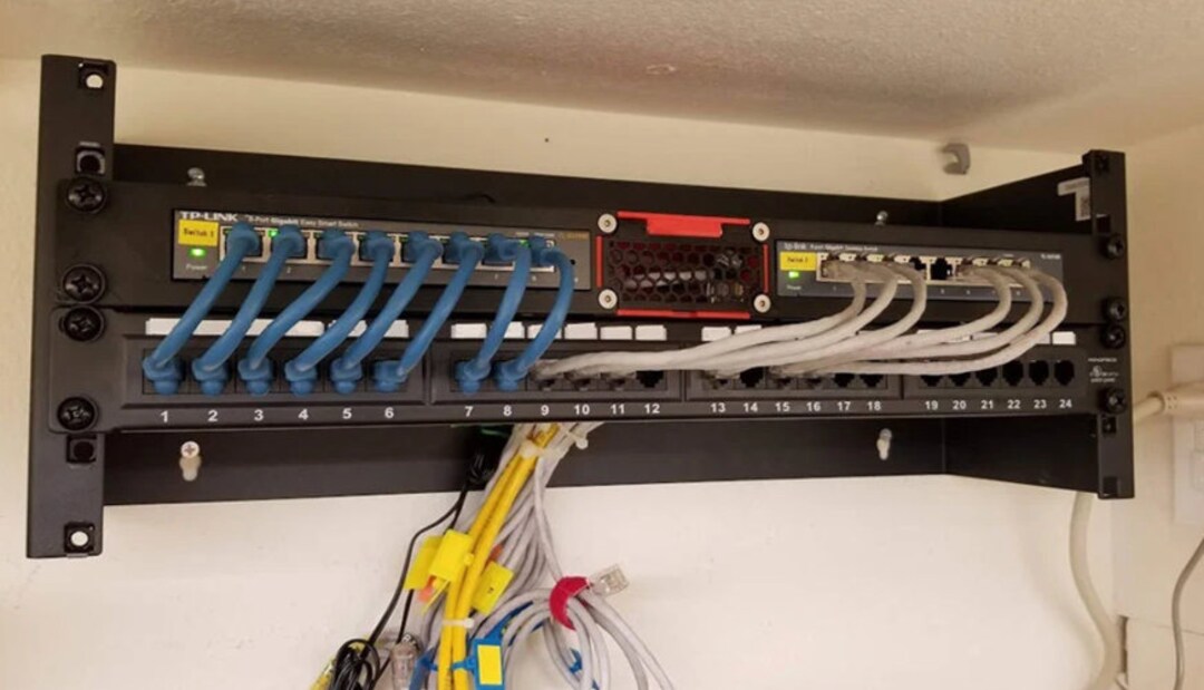 1U Modular Relay Rack Mount for Tp-link TL-SG108 or Netgear GS308 8 ...