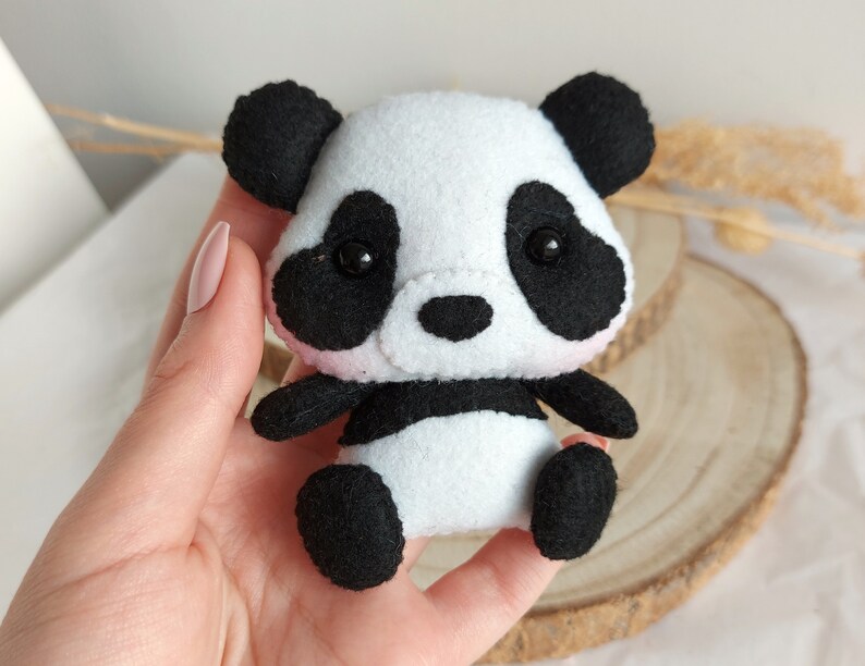 Felt Pandas PDF Pattern pdf Sewing Pattern, Woodland Animals, Digital ...