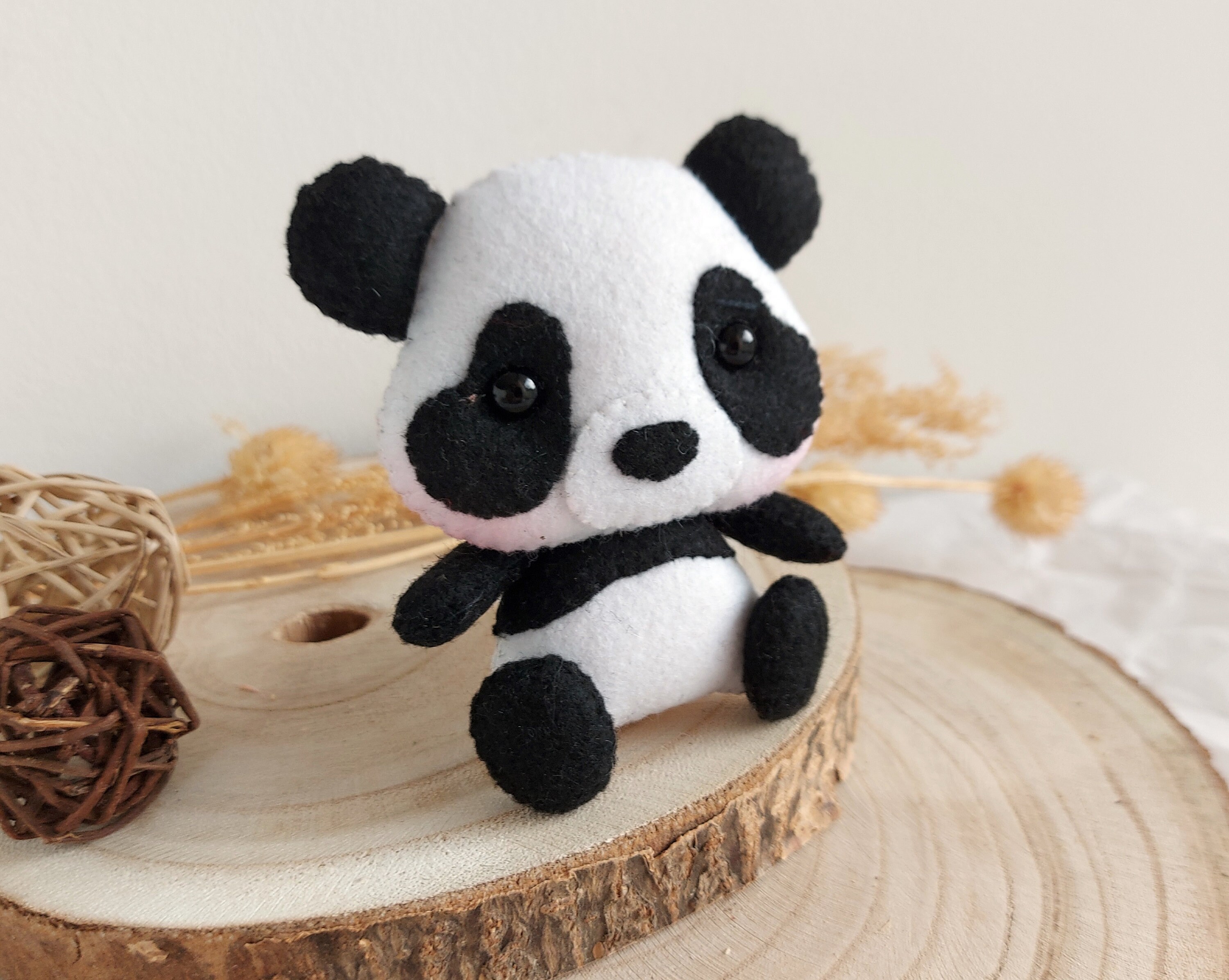 Felt Pandas PDF Pattern pdf Sewing Pattern, Woodland Animals, Digital ...