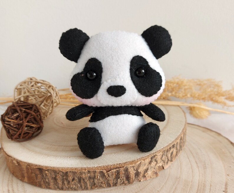 Felt Pandas PDF Pattern pdf Sewing Pattern, Woodland Animals, Digital ...