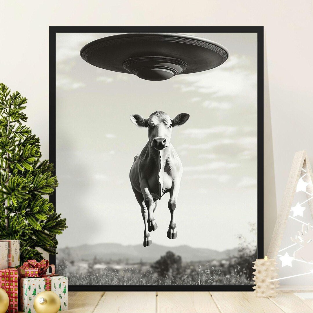UFO Cow Wall Art, Alien Spaceship Cow Print, Funny Animal Art, Modern ...