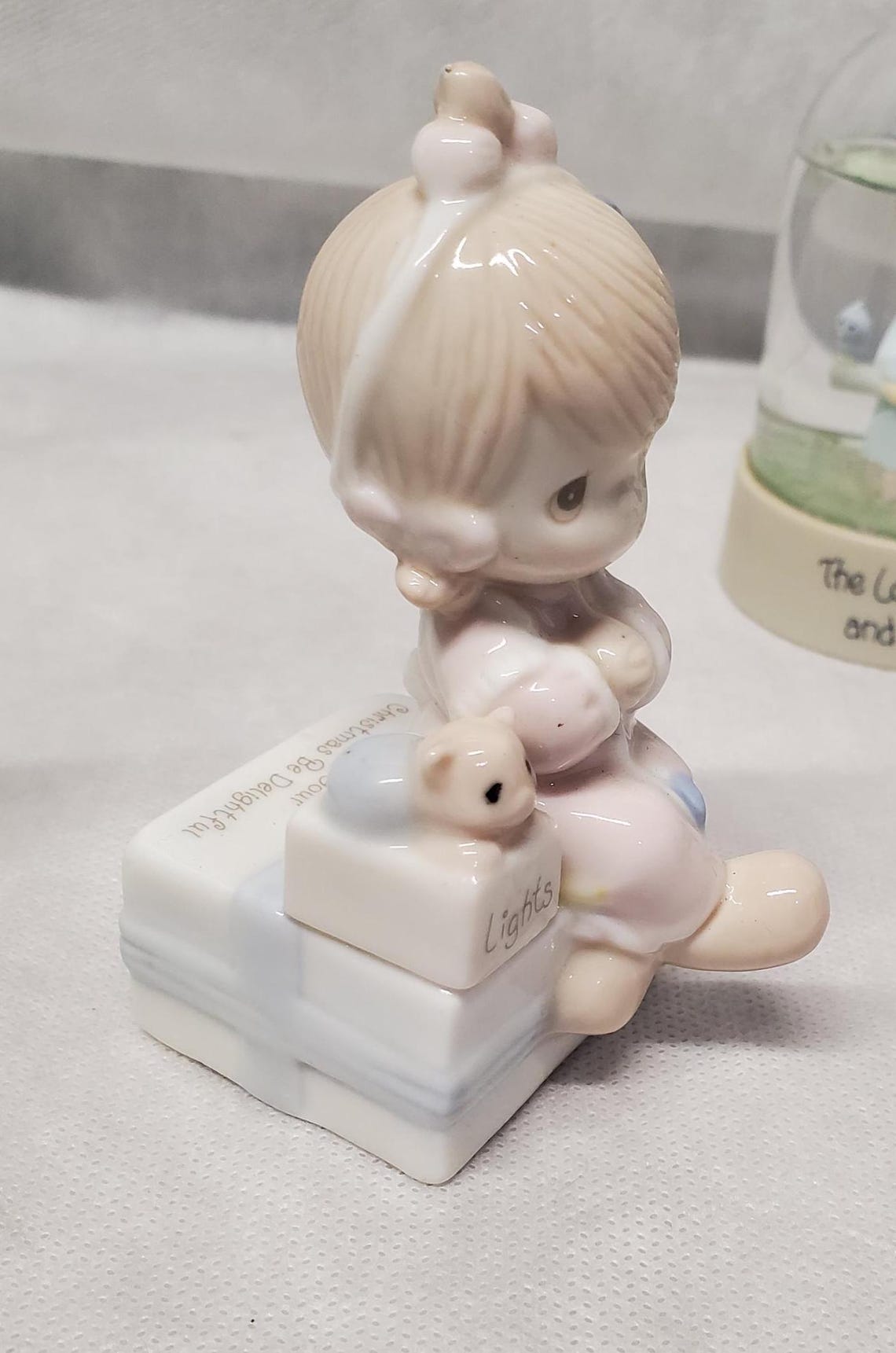 Assorted Vintage Precious Moments by Enesco Figurines Years 1984-2023 ...