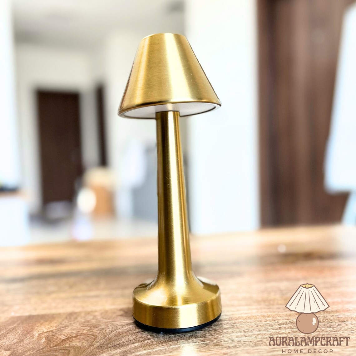 Cordless Gold Table Lamp, Modern Living Room Desk Lamp, Nightstand Bar ...