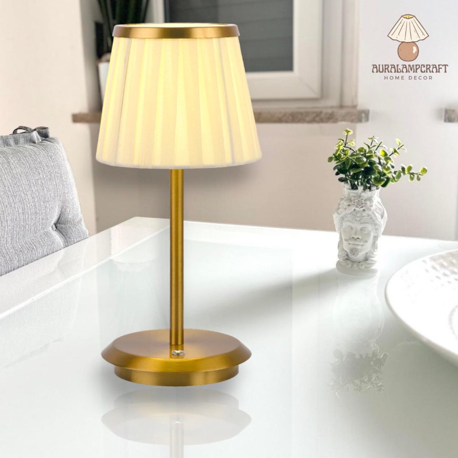Cordless Golden Table Lamp, Modern Living Room Desk Lamp, Nightstand ...
