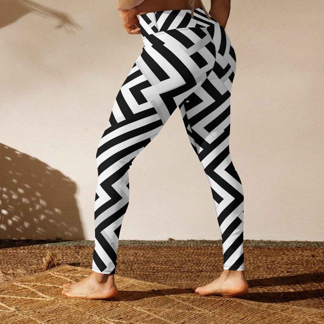 Black and White Geometric Leggings / Abstract Leggings Geometric Yoga ...