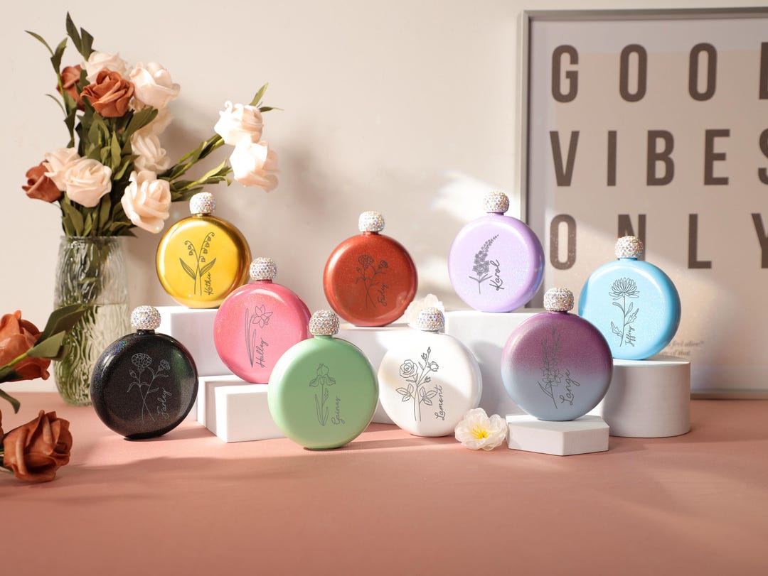 Personalised Birth Month Flower Flask for Women, Custom Women 4oz Flask ...