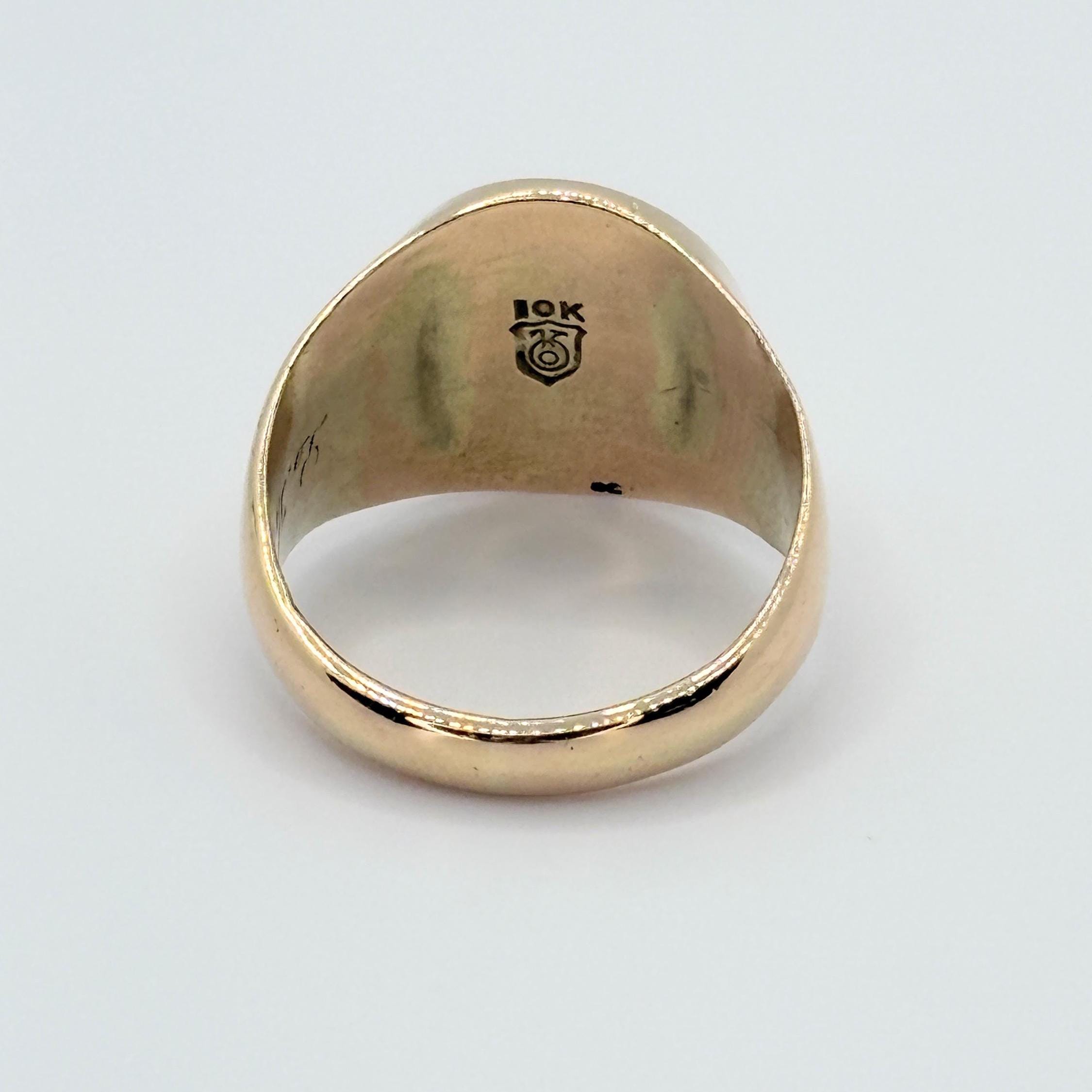 Vintage 10kt Gold 'winged Beaver' Signet Ring - Avon Old Farms - Size 8 ...