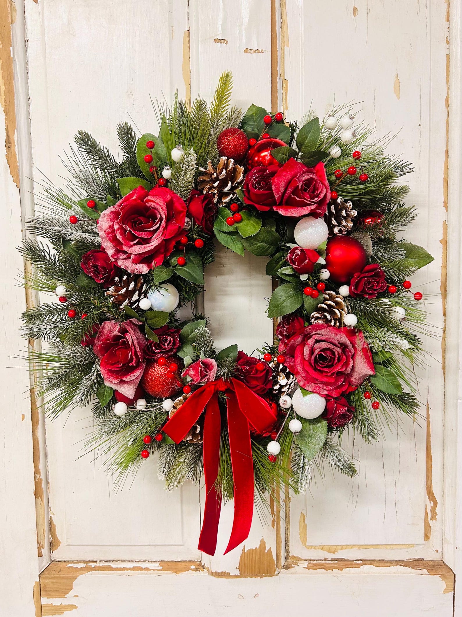 Snowy Red Rose Christmas Wreath: Pinecones & Ornaments - Etsy