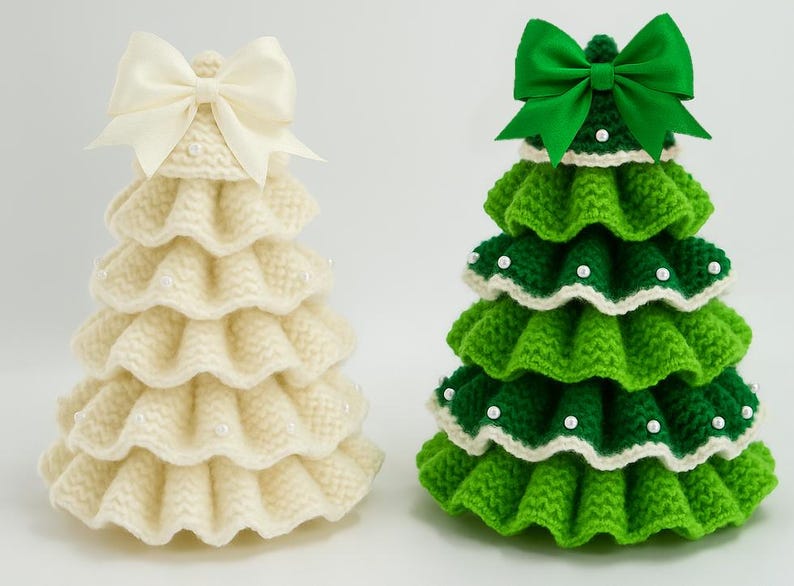 Ruffled Christmas Tree KNITTING PATTERN | Knitted Christmas Tree ...