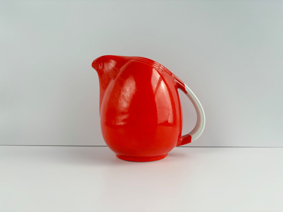 Red Hall China 16 Oz Jug, Hall's Superior Quality Kitchenware, 1940s ...
