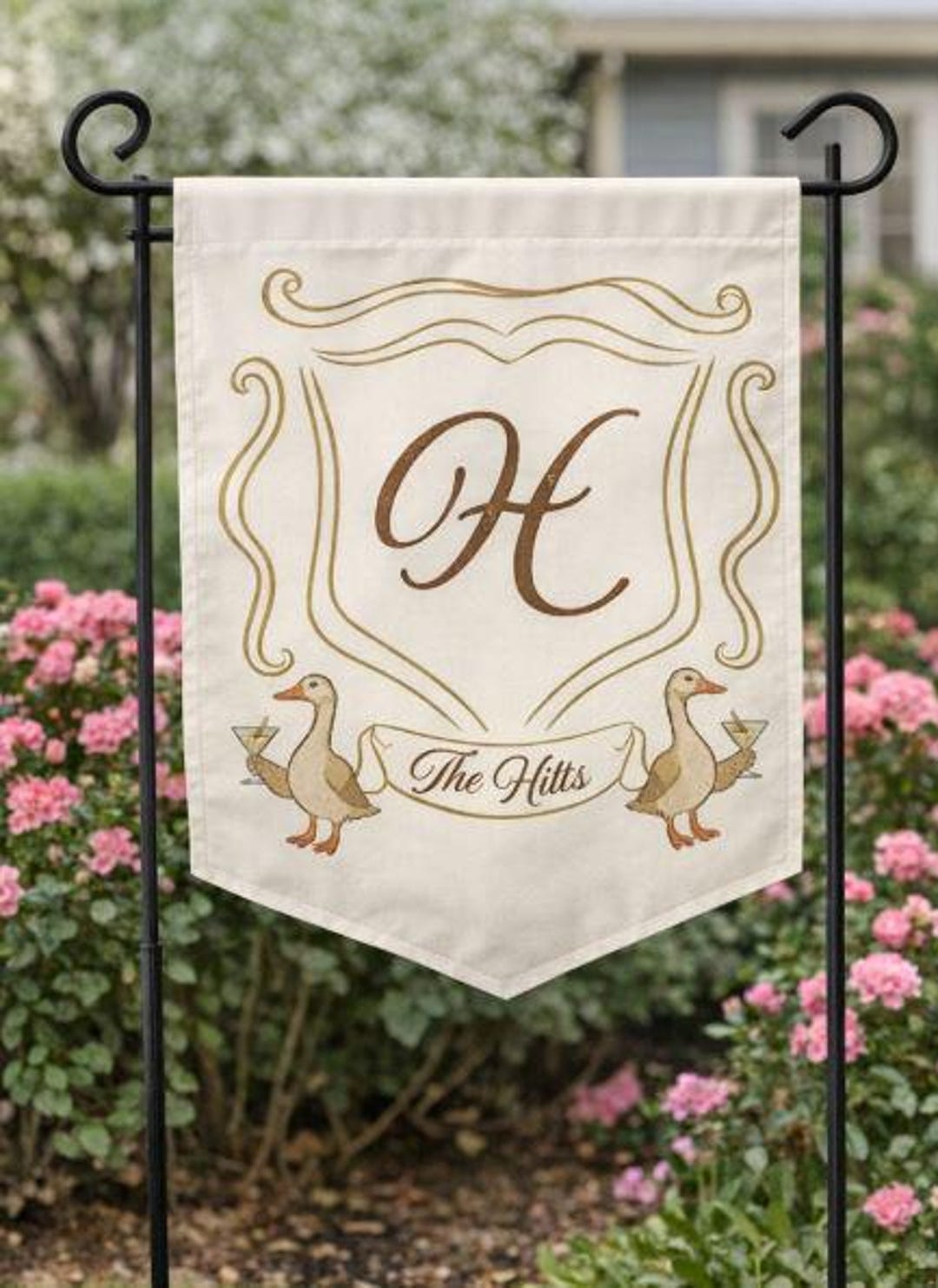 Custom Family Crest (goose Crest) - Etsy