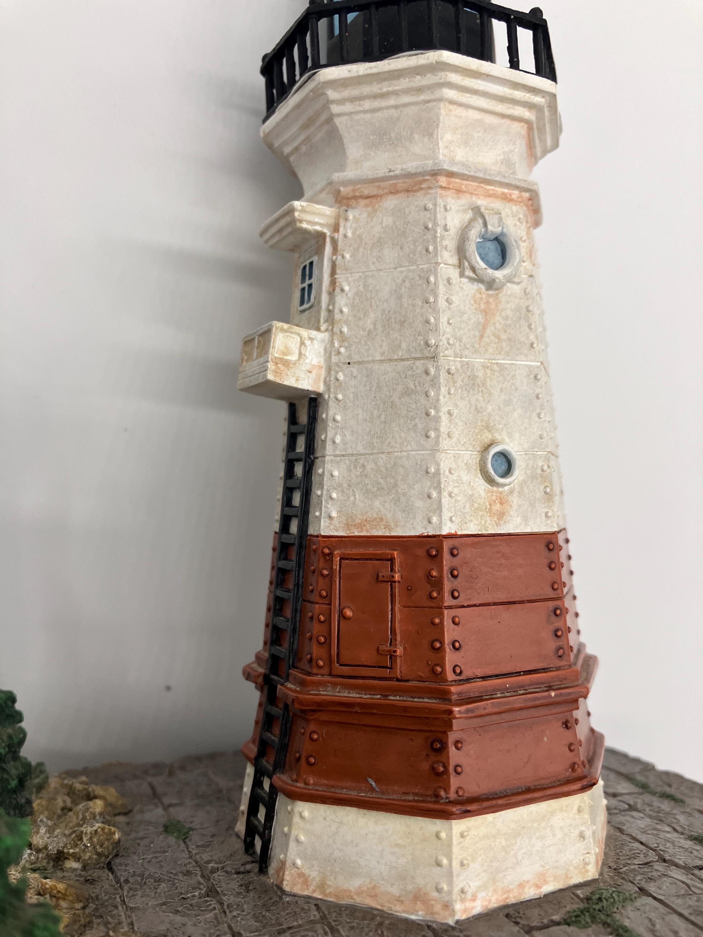 Vintage Silent Sentinel Lighthouse Figurine by Ben Richmond Limited ...