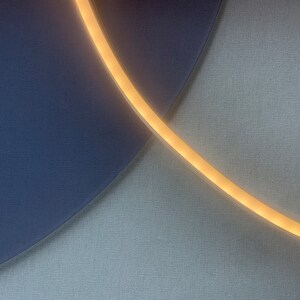 Radiant Rings: LED Overlapping Circles Wall Art With 3D Rectangular ...