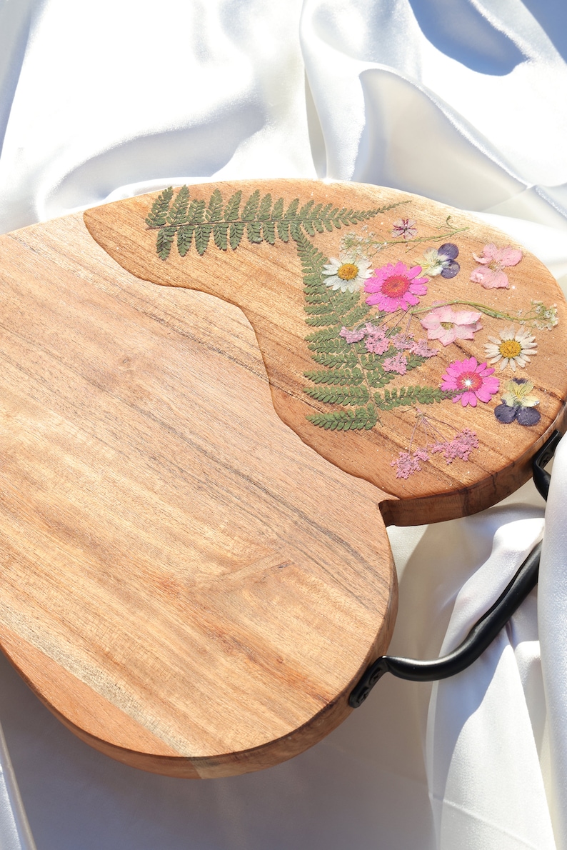 Heart Shaped Pink Flower Charcuterie Board | Floral Resin Board ...