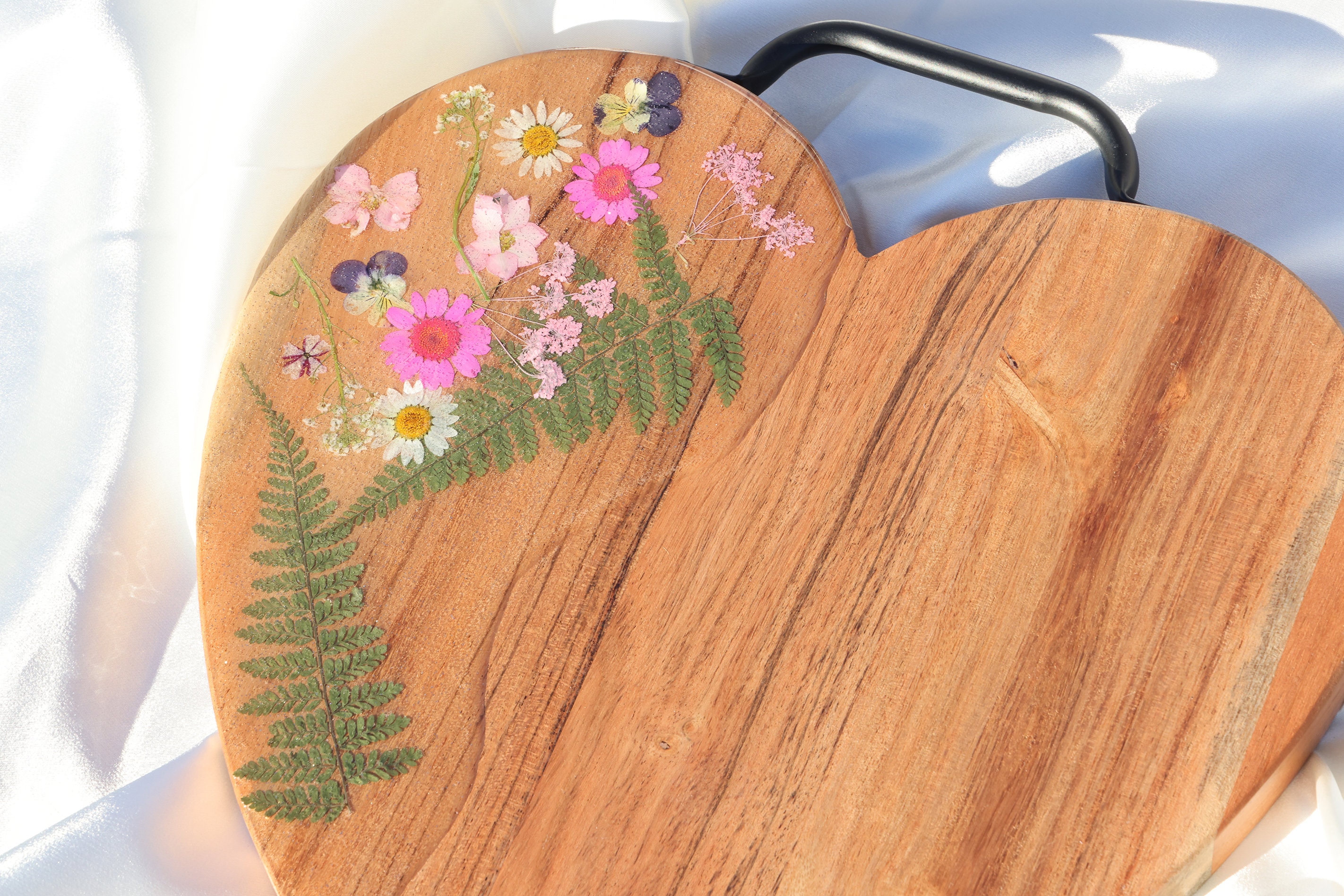 Heart Shaped Pink Flower Charcuterie Board | Floral Resin Board ...