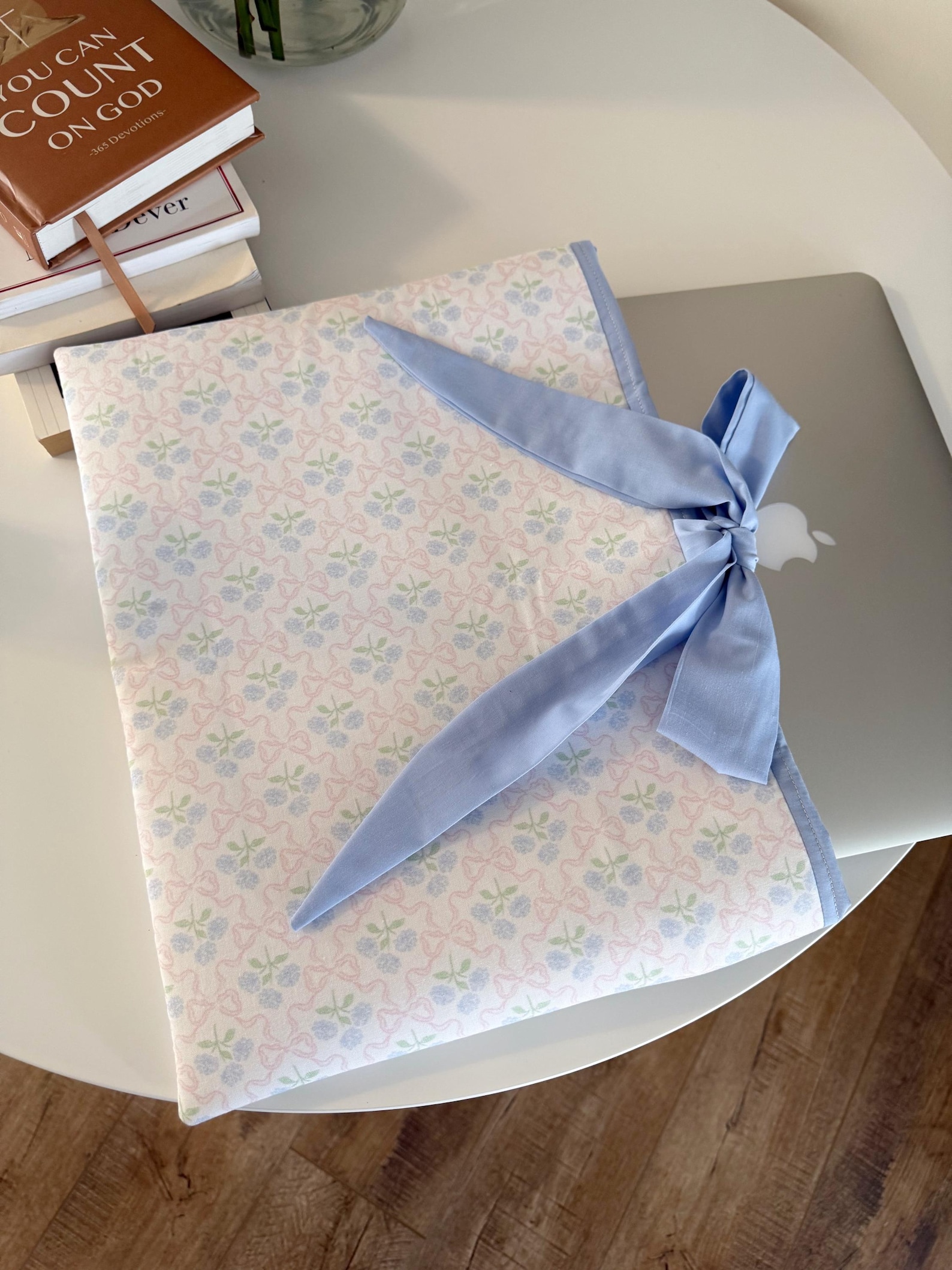 Bow Book Sleeve, Bow Book Cover, Book Pouch, iPad & Laptop Case, Kindle ...
