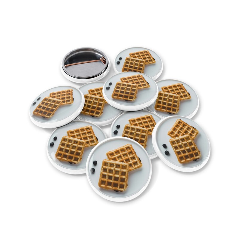 Waffle Lover Pin Round Waffle Design Pin, Food Brooch Gift, Cute ...