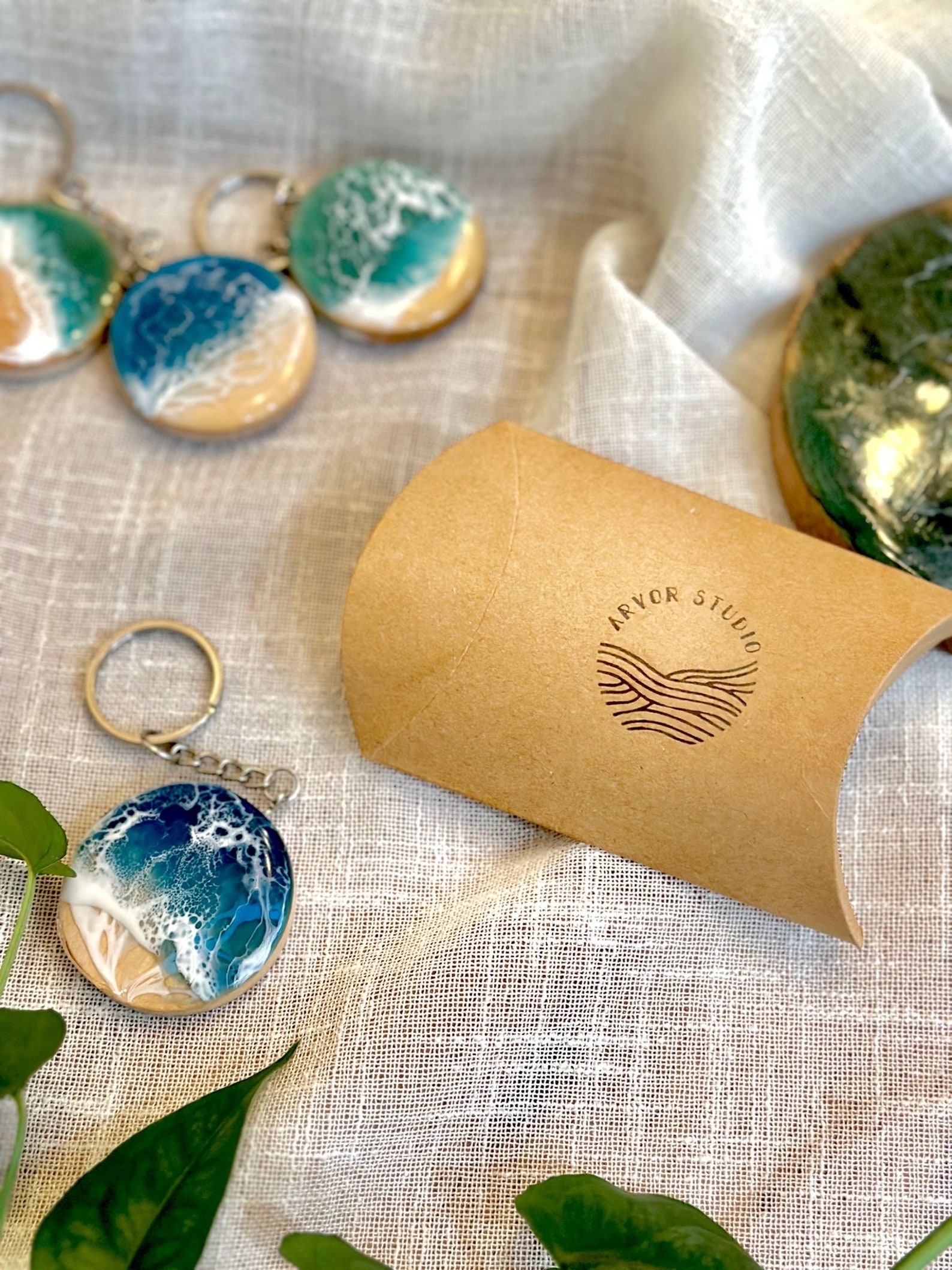 Beautiful Resin Ocean Keychain, Mother Daughter Keyring, Coastal Key ...