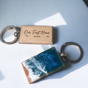 Personalized Ocean Keychain, Custom Resin Keyring, Unique Coastal ...