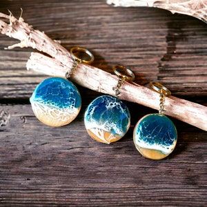Beautiful Resin Ocean Keychain, Mother Daughter Keyring, Coastal Key ...