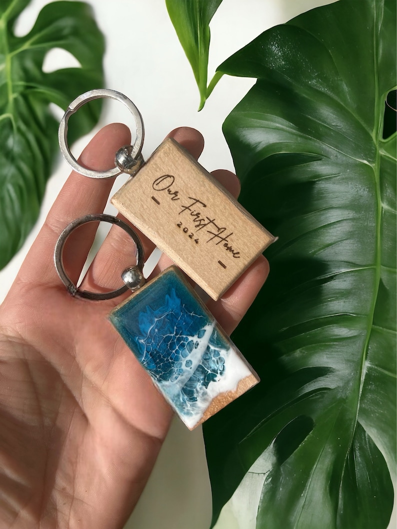 Personalized Ocean Keychain, Custom Resin Keyring, Unique Coastal ...