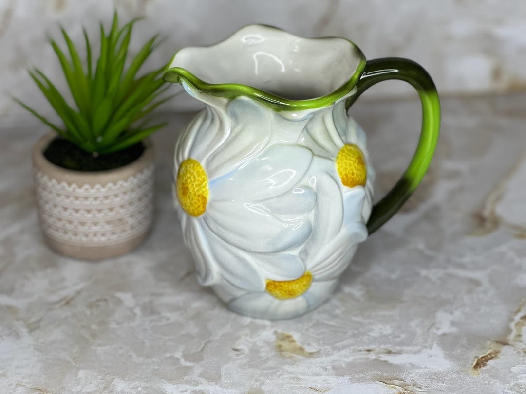 Telefloral Daisy Flower Pitcher or Vase Ceramic - Etsy