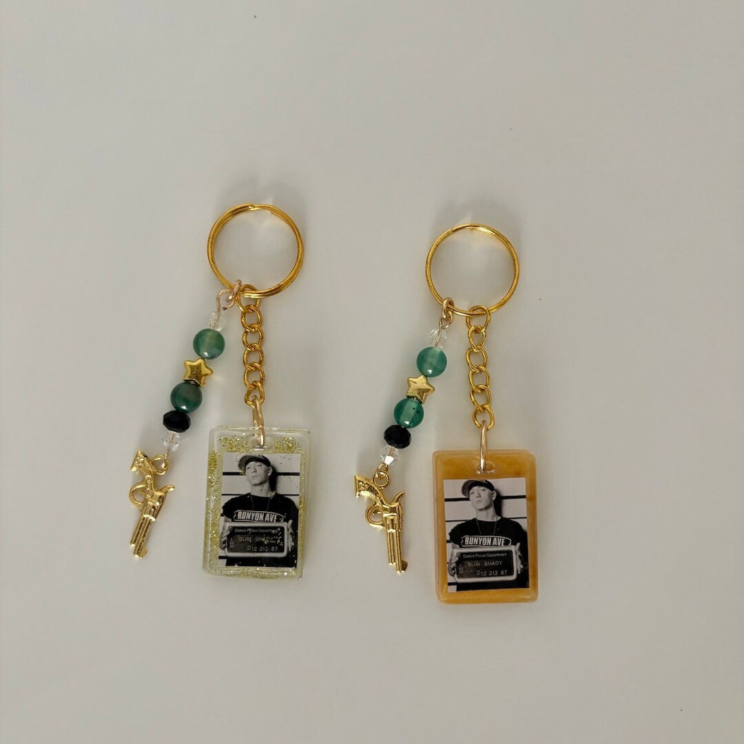 Eminem Mugshot Small Resin Keychain Slim Shady Mugshot Gold Toned Resin ...