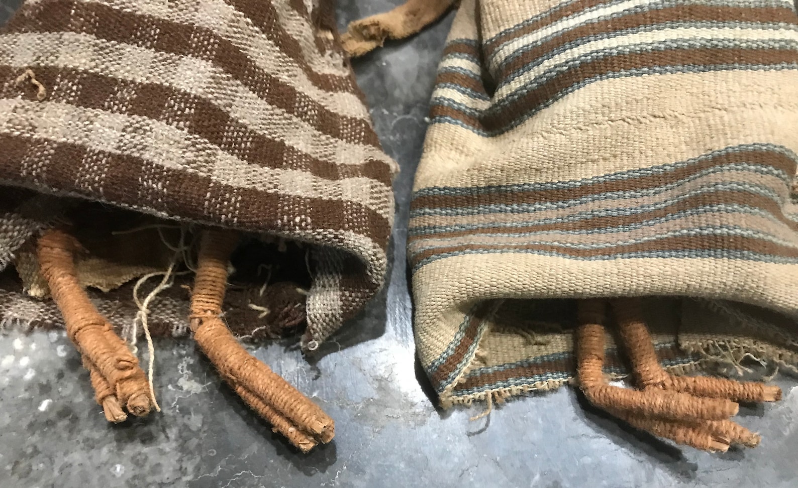 Antique Rare Lot of 2 Peru Inca Chancay Burial Dolls Ancient Textiles ...