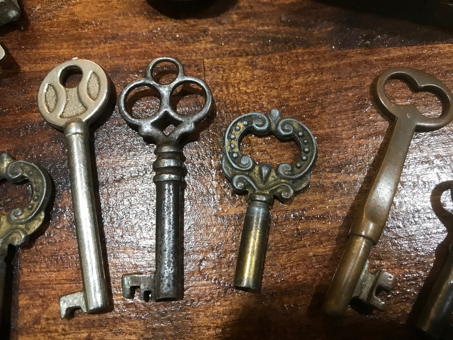 Vintage Huge Lot of Locks yale Skeleton and Clock Keys | Etsy