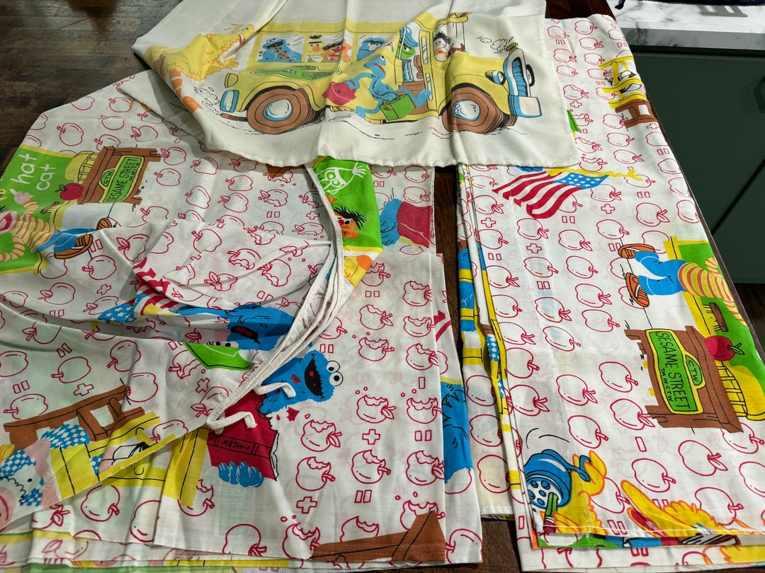 Rare Vintage 1980's Sesame Street Muppets 3pc Twin Bedding Sheet Set ...
