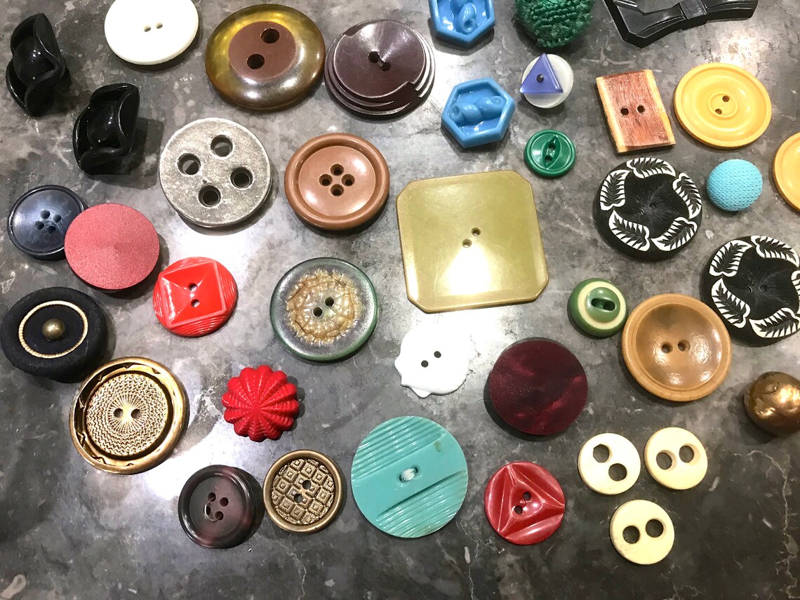 Vintage 1940's 1950's Buttons 2.9 Lbs - Etsy