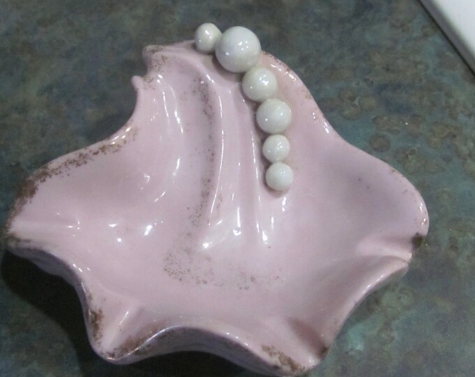 Ceramic Sea Shell and Iridescent Pearls Ashtray Retro 1950 Era - Etsy