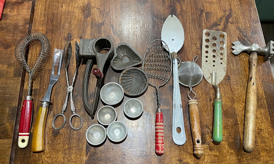 1950s Kitchen Utensils Jello Molds, Etc, Qty of 16 - Etsy