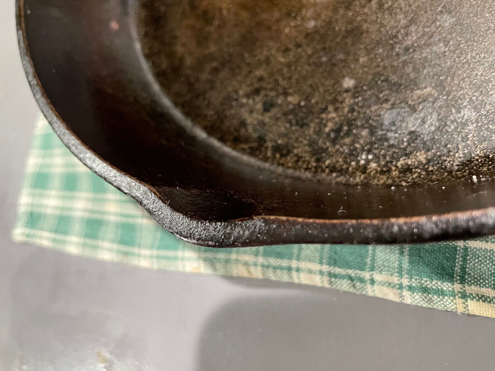 3 Notch Lodge SK No. 8 D Cast Iron Skillet W/ Heat Ring Made in USA ...